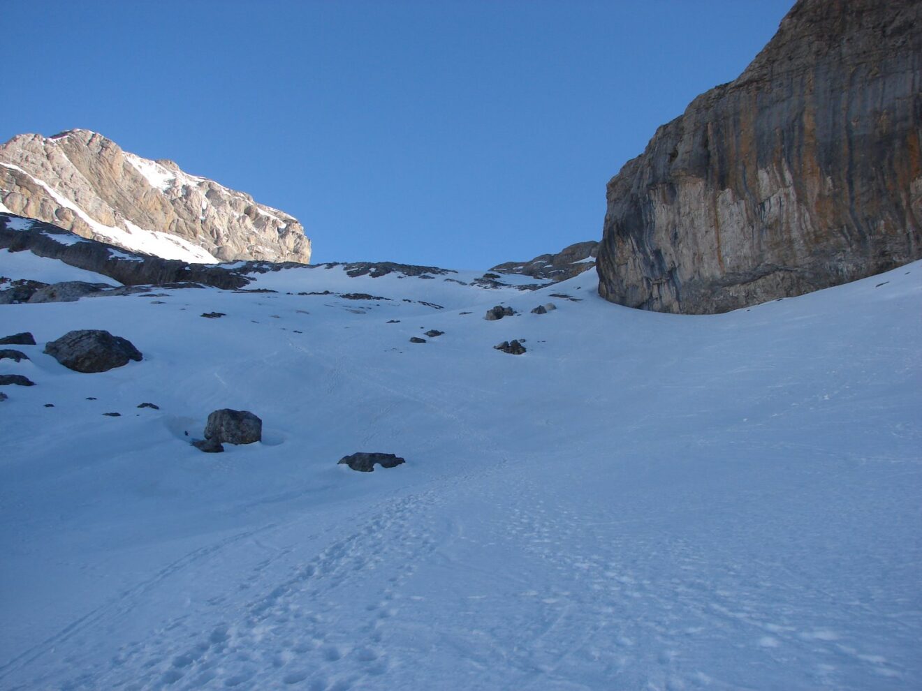 Invernal Marboré 3251m – Vístete que nos vamos