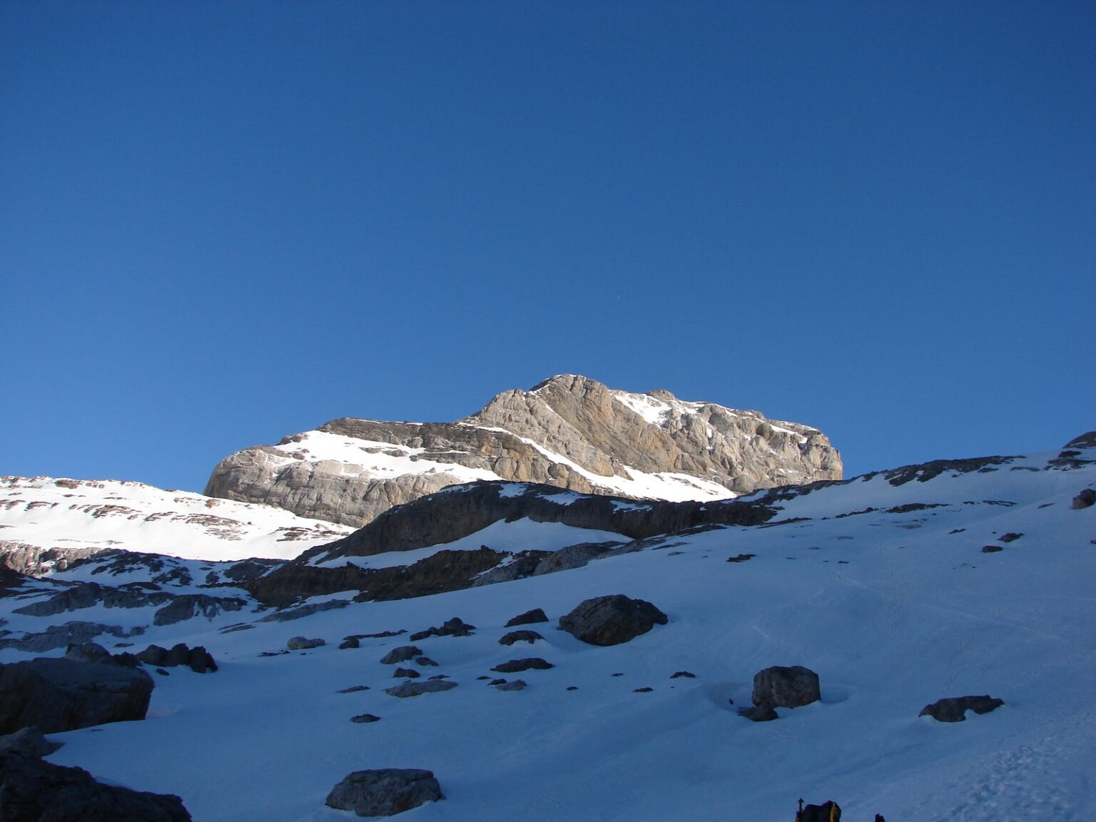 Invernal Marboré 3251m – Vístete que nos vamos